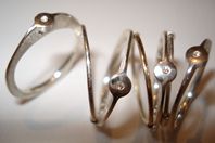 Jewellery by the contemporary jewellery designer ANTHONY ROUSSEL